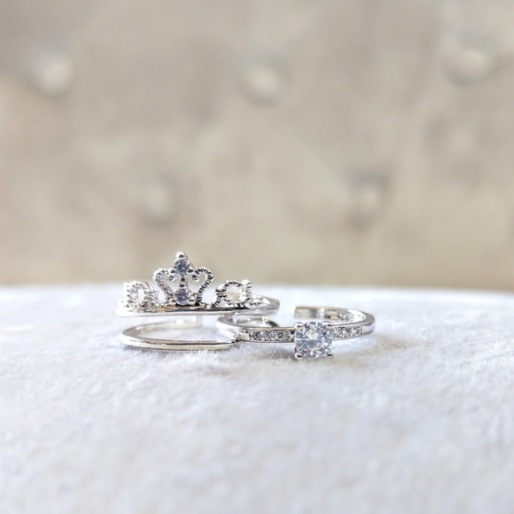 BohemianMermaid | Jewelry | New Sterling Silver Dainty Crown Ring Set ...